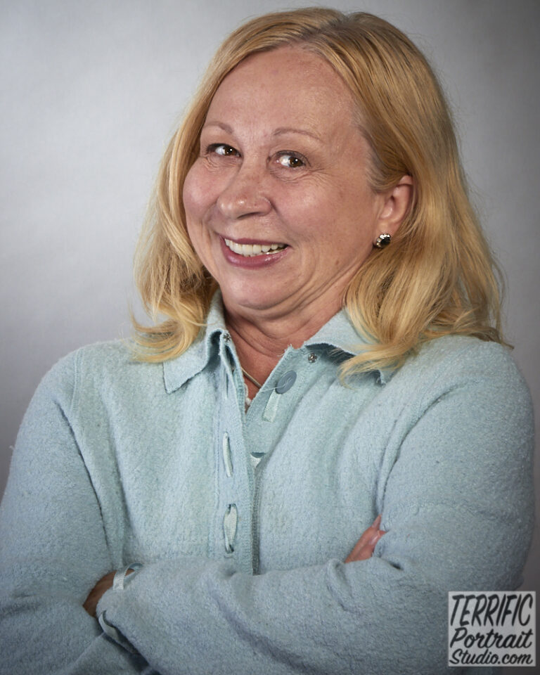 Women's Portraits > Terrific Portrait Studio