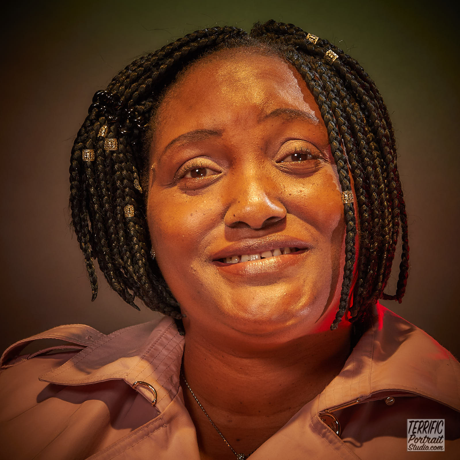 Women's Portraits > Terrific Portrait Studio